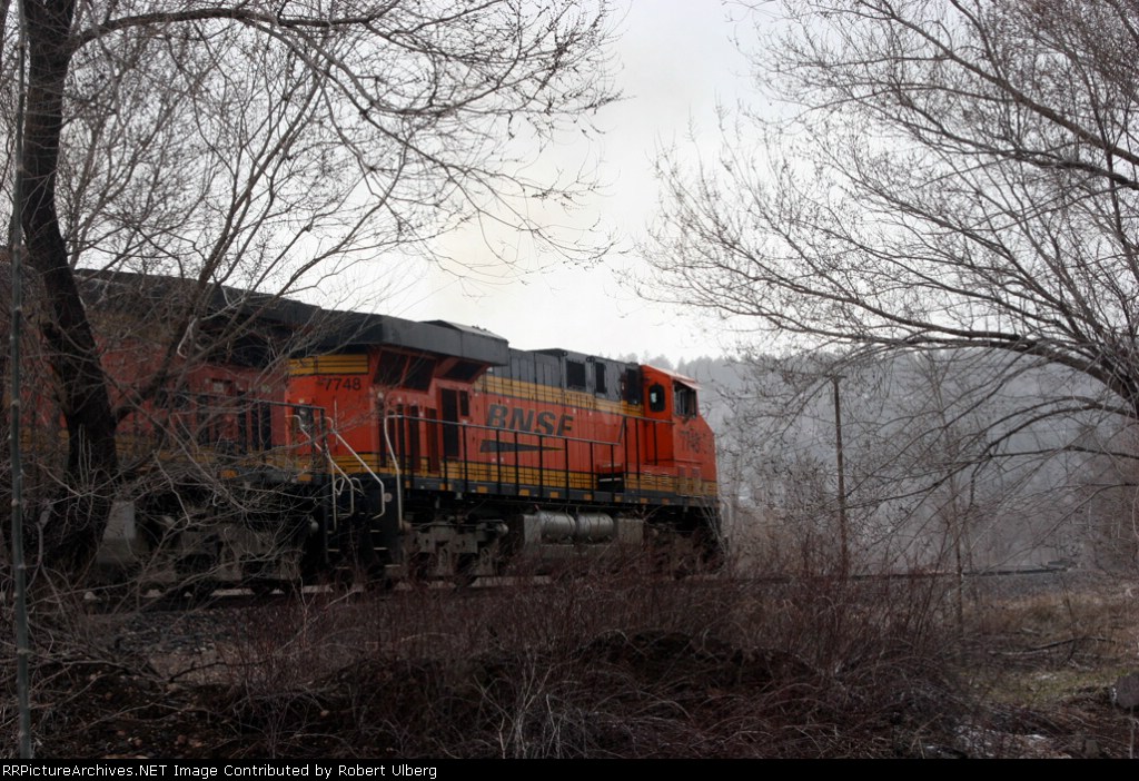BNSF 7748 Westbound